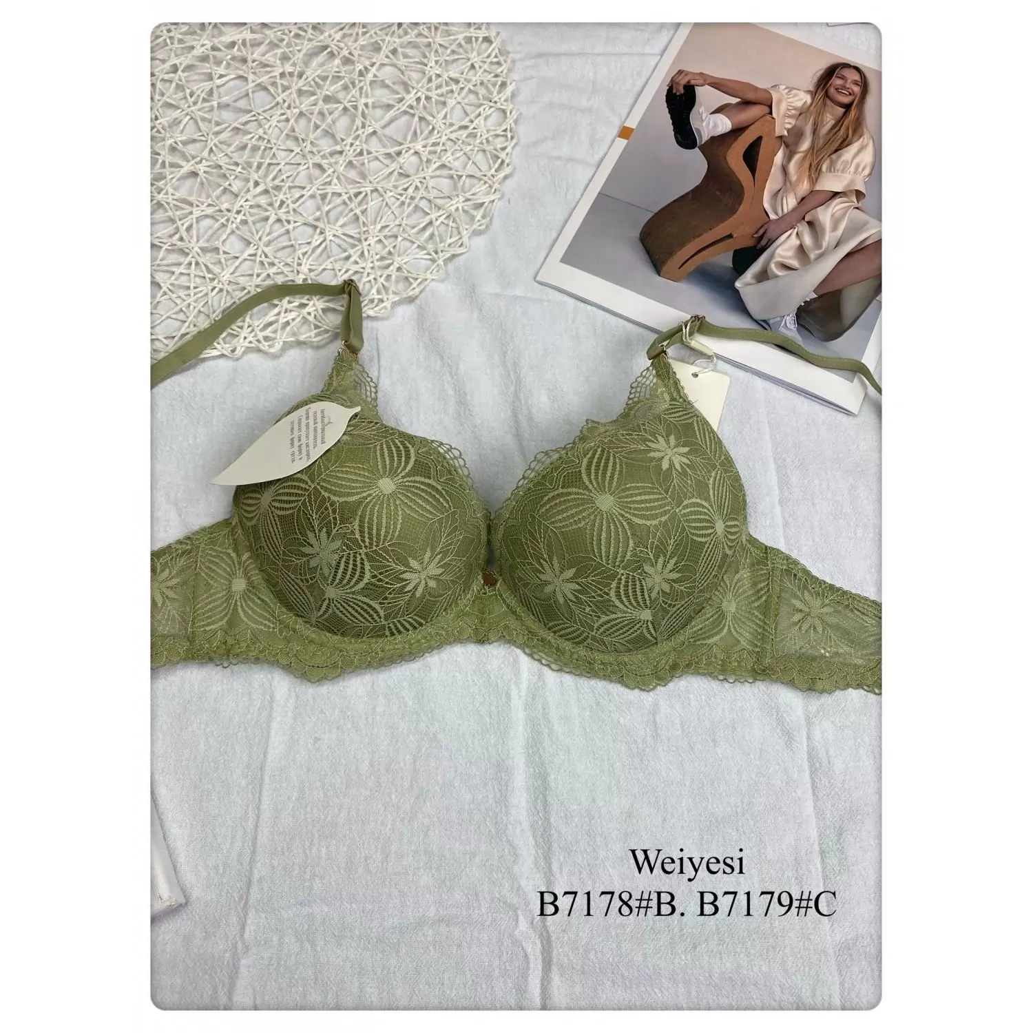 Бюстгальтер WeiyeSi на силиконовом массажоре Арт: B7178# B купить в Киеве и Украине оптом